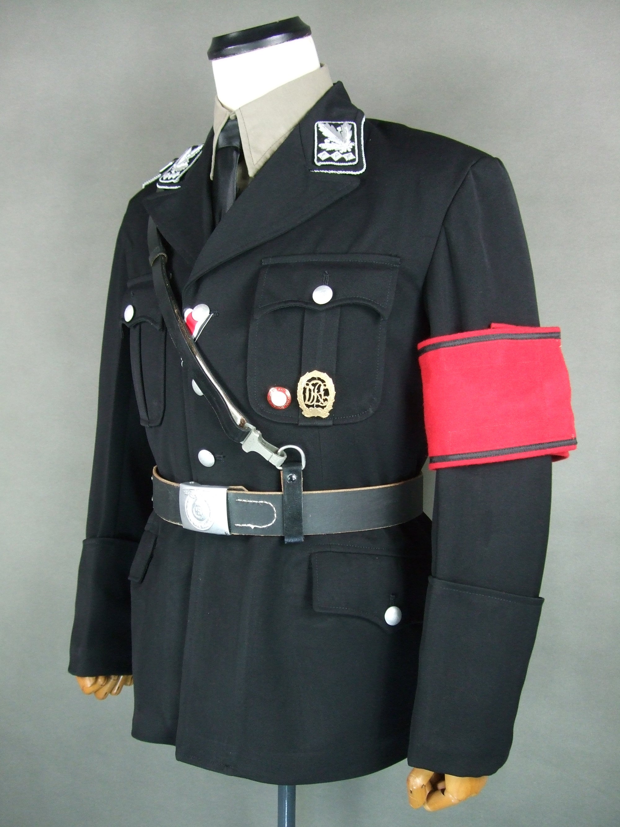 WWII German Elite M32 Officer Black Gabardine Dress Tunic Jacket ...