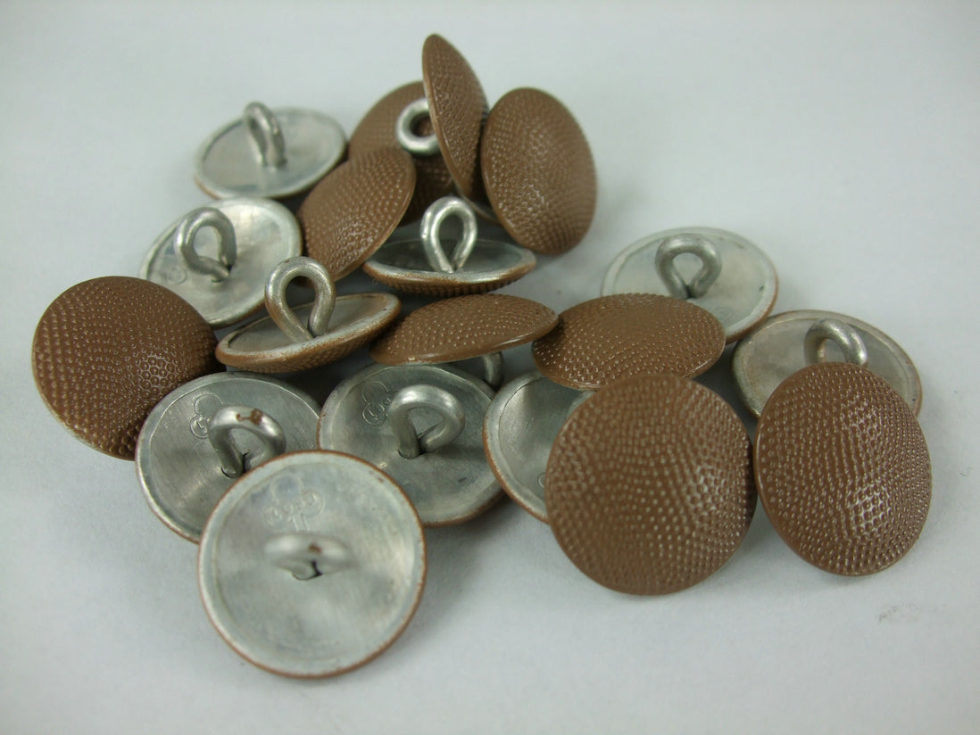 WW2 German Painted Pebble Grain Tunic Button LW Tan Sand X20 ...